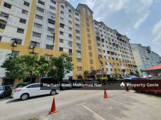 Near LRT BK5 + PF • Pangsapuri Enggang @ Puchong For Rent at RM 900 By ...