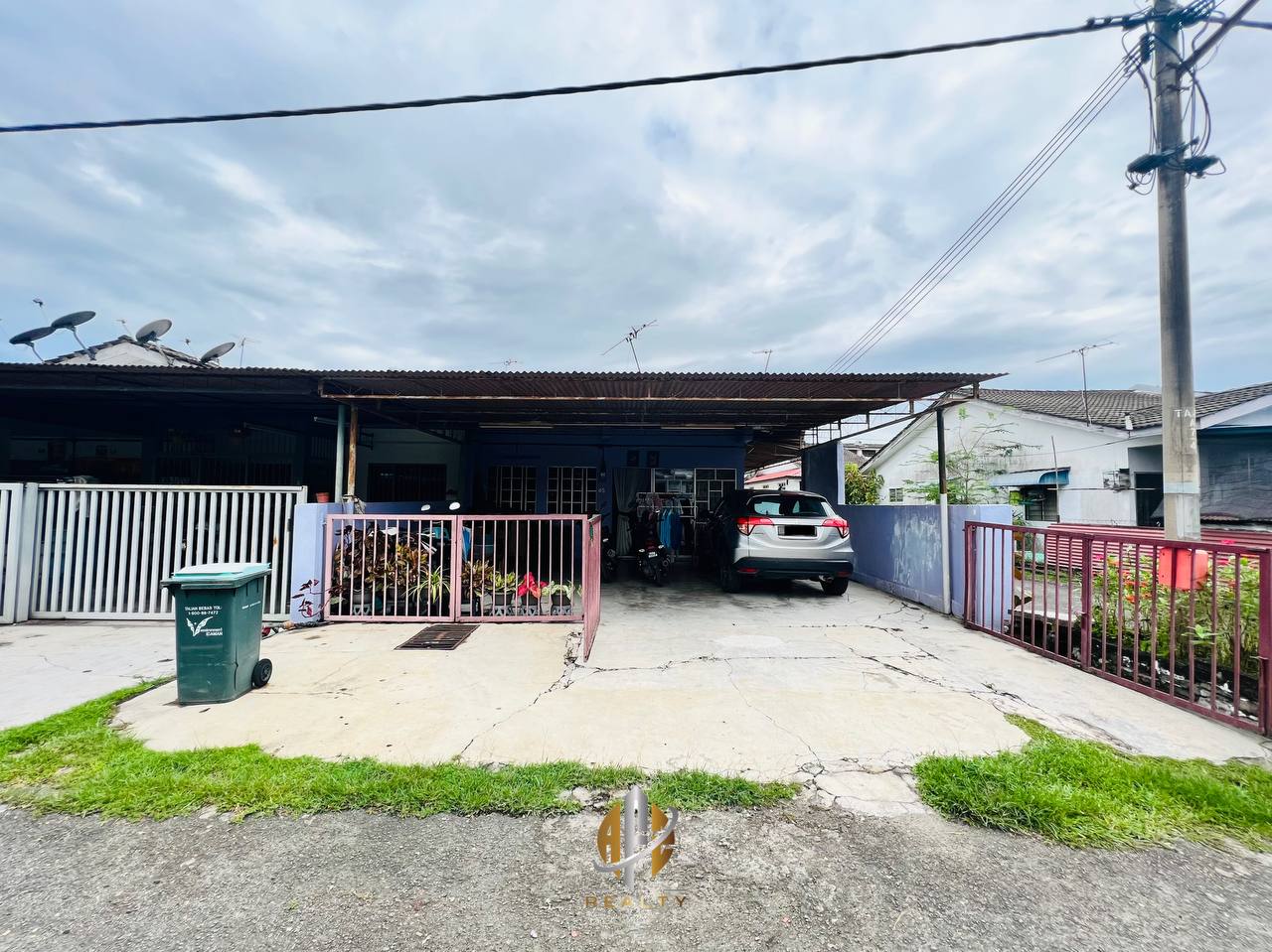 Single Storey Terrce [End Lot] Zon Anggerik Baandar Amanjaya Sungai ...